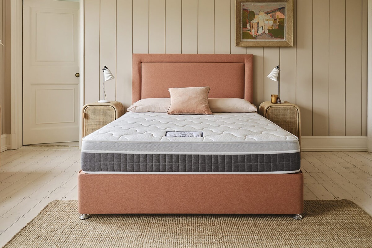 Sleepeezee Fusion Pro Hybrid Mattress | MattressNextDay